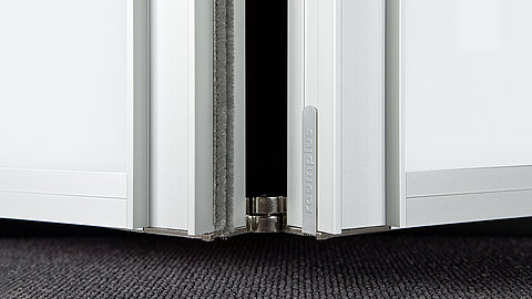 raumplus UK | Hinge and Folding doors